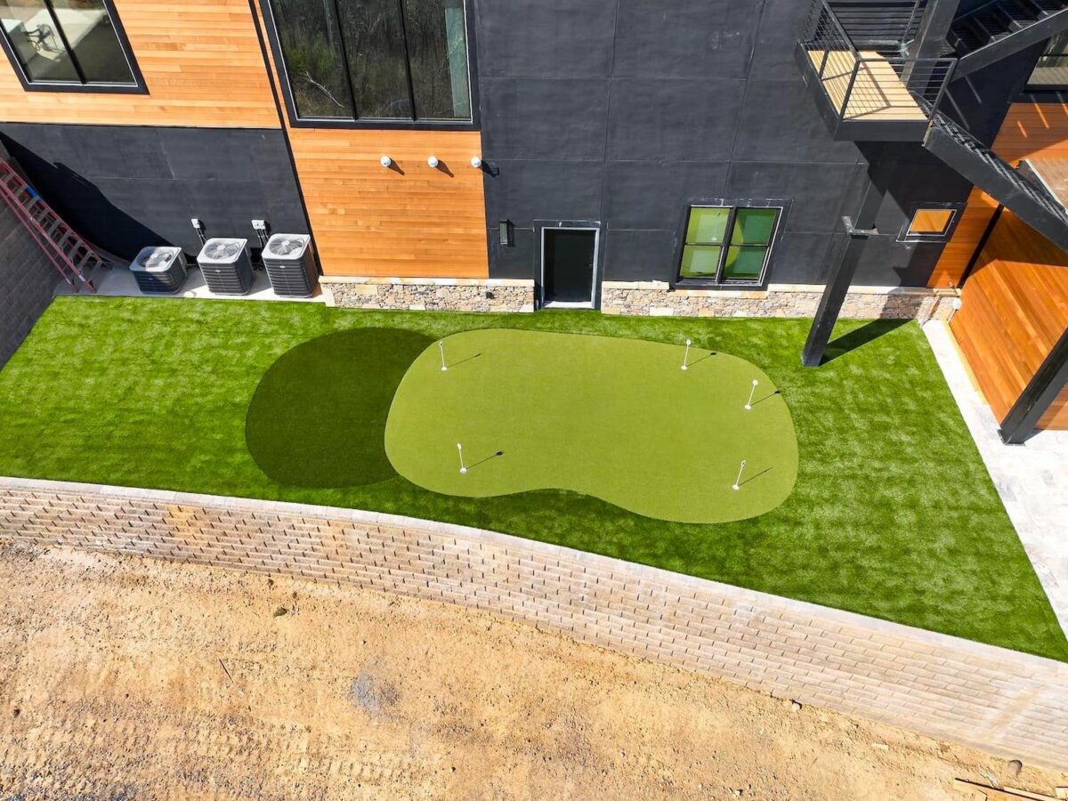 Artificial Putting Green Turf, Indoor and Outdoor | Playrite
